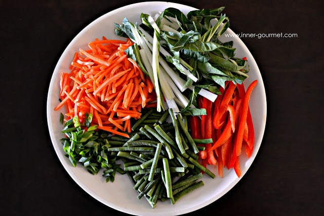 Guyanese Style Vegetable Chow Mein Recipe | Besto Blog Guyanese Style Vegetable Chow Mein Recipe | Besto Blog
