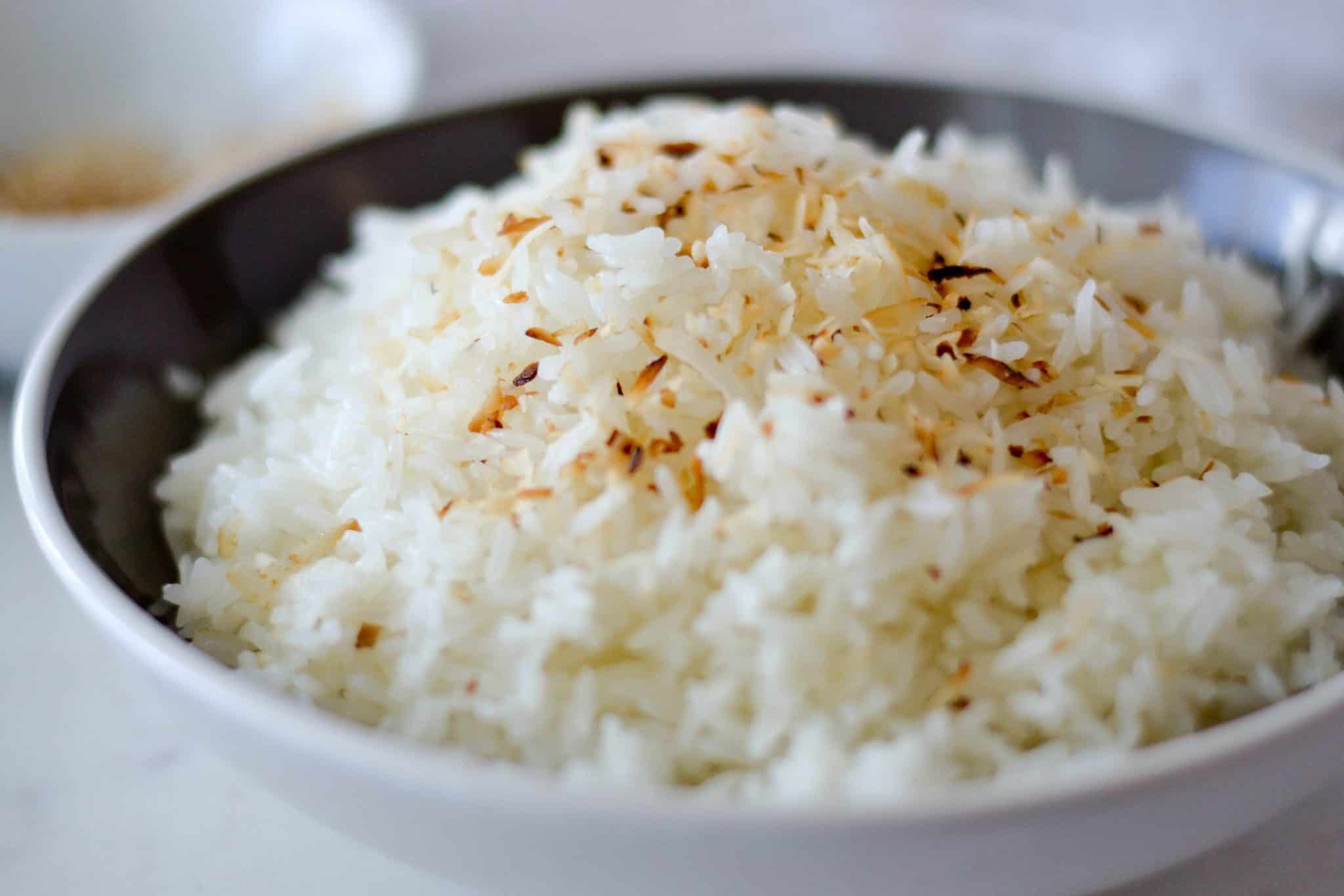 Toasted Coconut Rice (Using a Rice Cooker) - Alica's Pepperpot