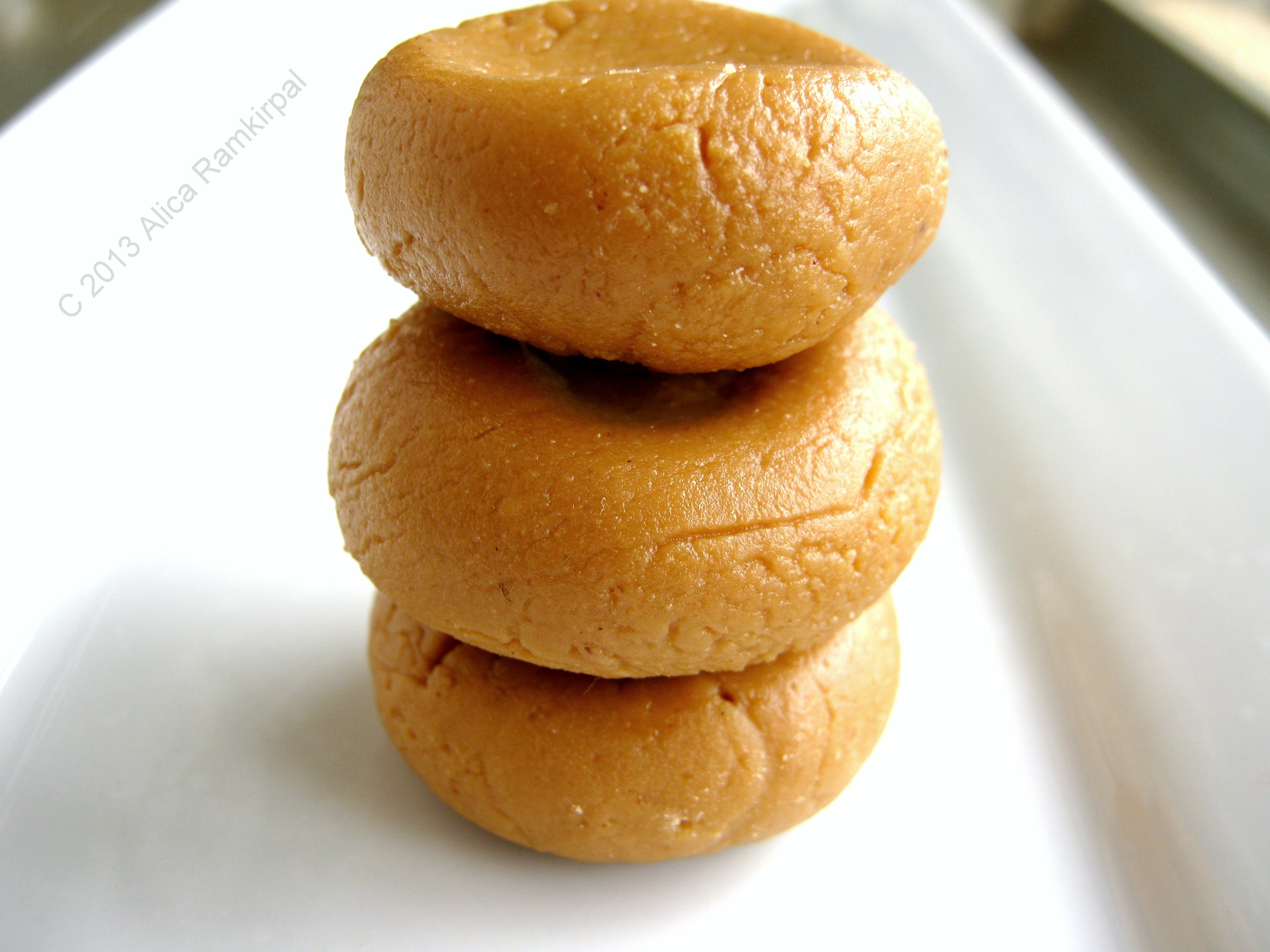 Peera (milk fudge) - Alica's Pepperpot