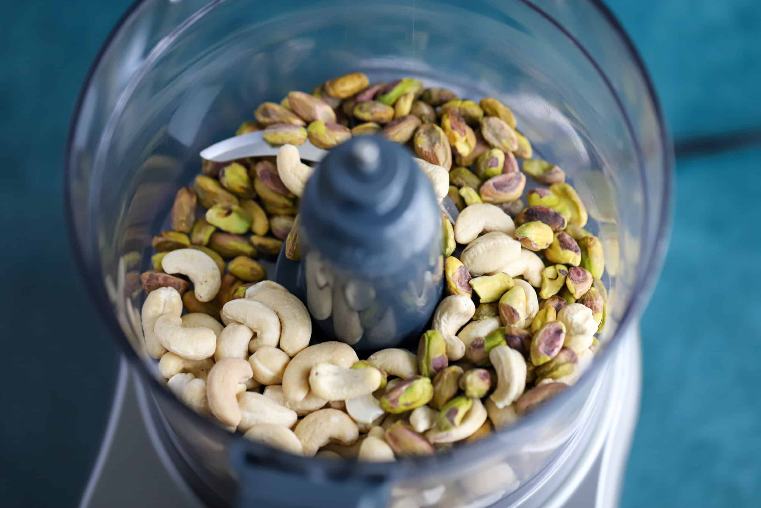 datenut balls_pistachiocashews » Alica's Pepperpot