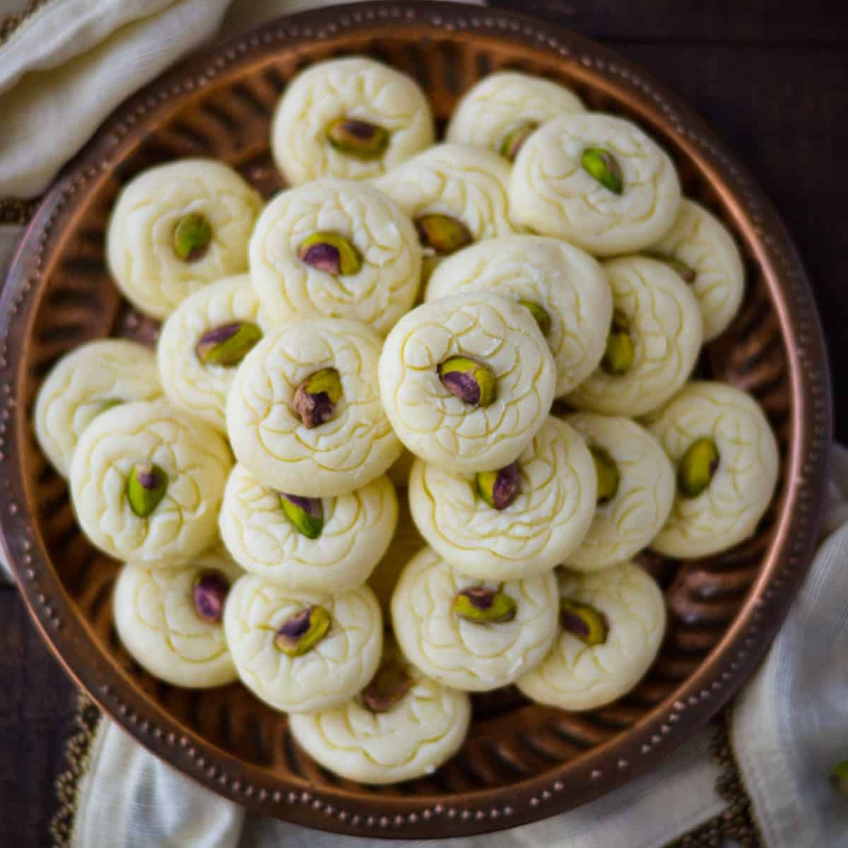 Milk Powder Peda / Peera - Alica's Pepperpot